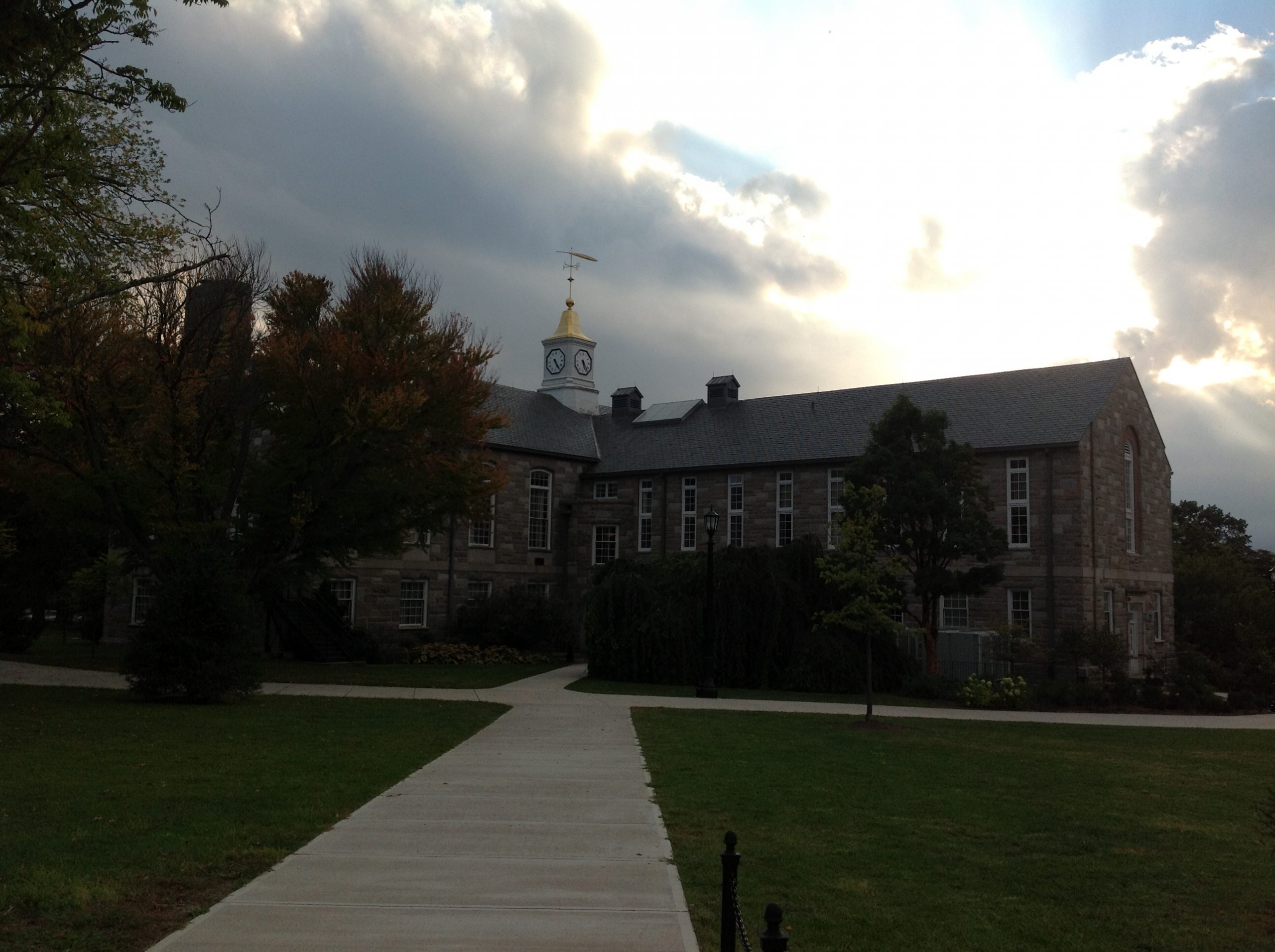 Getting To Know: University of Rhode Island-Again - Educated Quest